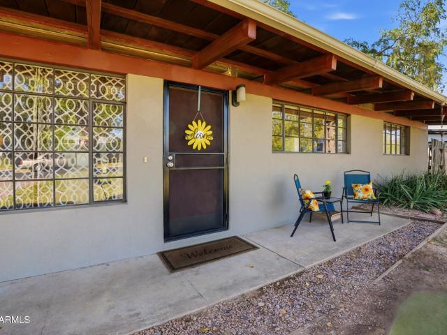 1419 e solano drive