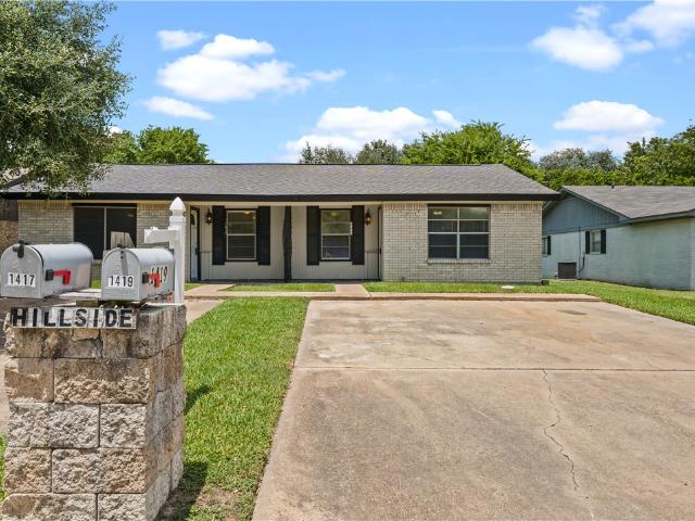 1419 Hillside Drive