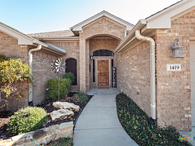 1419 Loving Trail