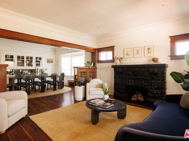 1419 Roland Curtis Pl, Los Angeles, CA 90062