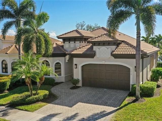 1419 Serrano Cir, Naples, FL 34105