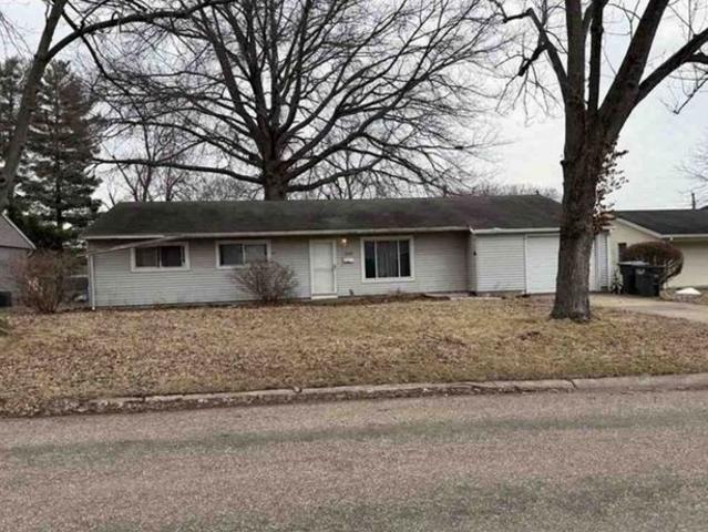 1419 Sherman St, Danville, IL 61832