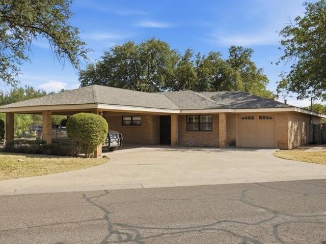 1419 Sparks St, Midland, TX 79701