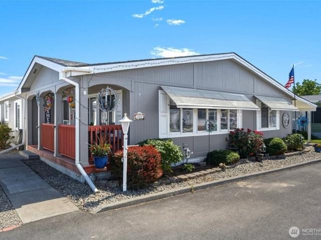 1419 Topaz St, Walla, WA 99362