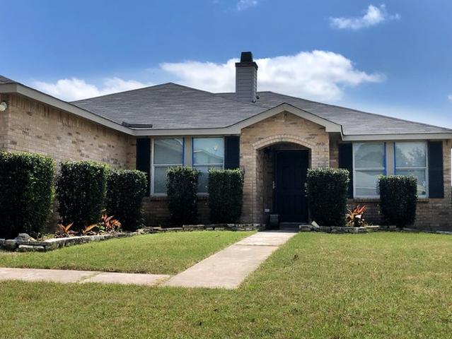 1419 Windy Meadows Dr, Burleson, TX 76028