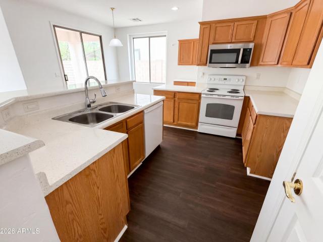14101 W Windrose Dr, Surprise, AZ 85379 | MLS #7015