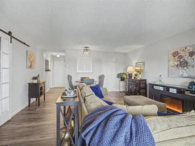 14102 E Linvale # 610