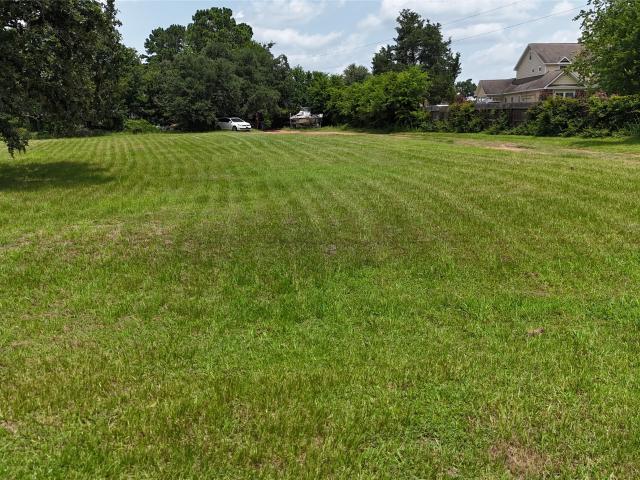 14102 Pinehurst Lane