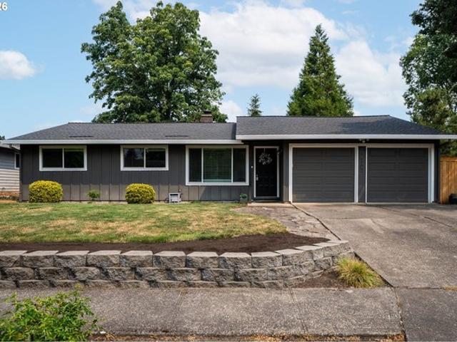 14105 SW Spinnaker Dr, Beaverton, OR 97005