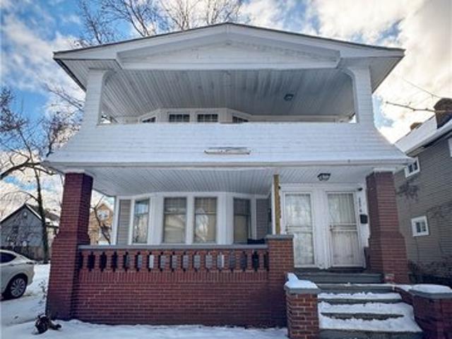 14106 Glenside Rd, Cleveland, OH 44110