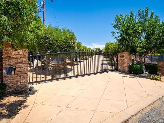 14106 Summit Crest, Escondido, CA 92025 | MLS #NDP2603 | Compass