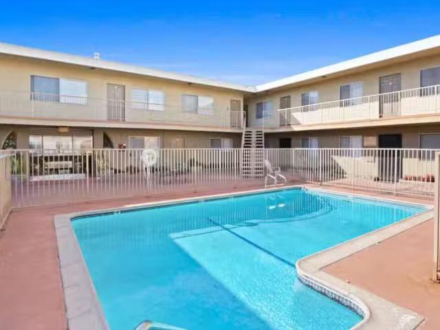 14108 Doty Ave Houses in Hawthorne, CA