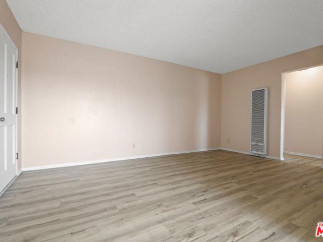 14108 Doty Avenue 38