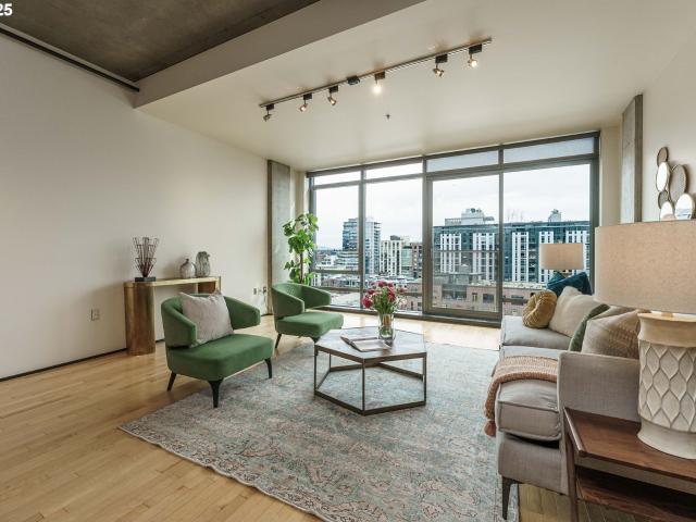 1410 NW Kearney St, Unit 1019, Portland, OR 97209 | MLS #460842