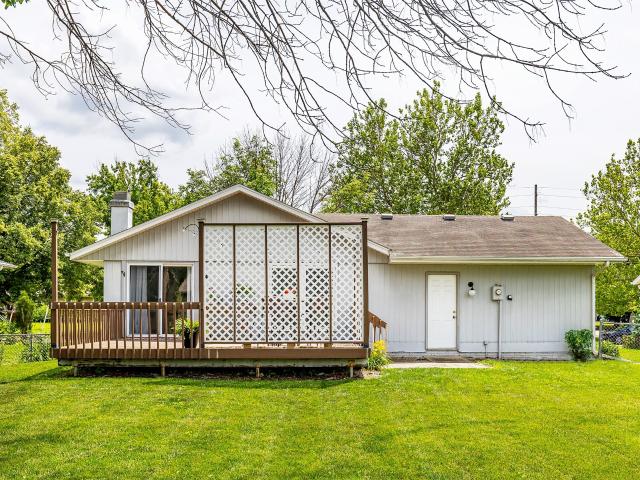 1410 NW Pebble Drive