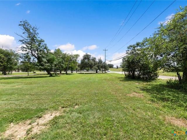 1410 N Bishop St Lot 305, San Marcos, TX 78666