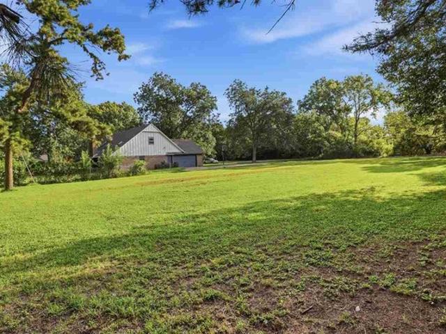 1410 N Wildwood Dr, Stillwater, OK 74075