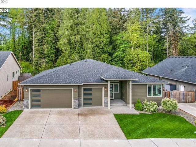1410 NE Cascadia Ridge Dr, Estacada, OR 97023