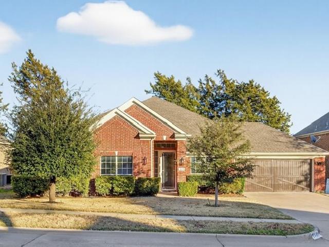 1410 Oxbow Dr, Cedar Hill, TX 75104