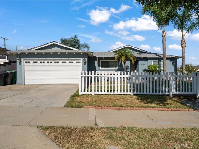 1410 Avenida Del