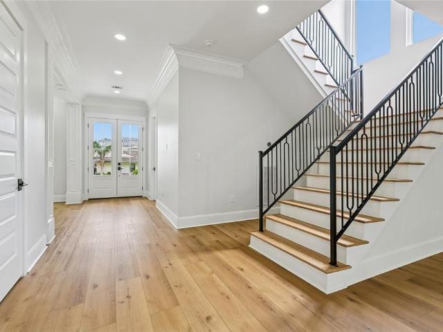 1410 Aviators Street