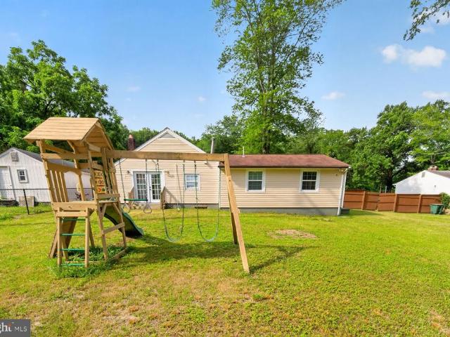 1410 Airport Lane