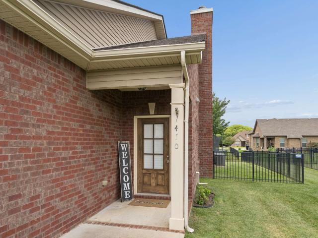 1410 Alamo Ave