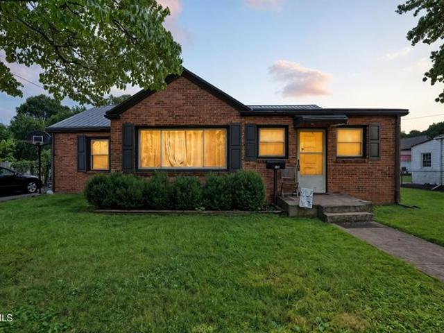 1410 Burgie St, Elizabethton, TN 37643