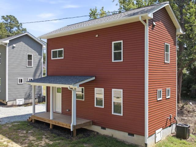 1410 B Maplewood Drive