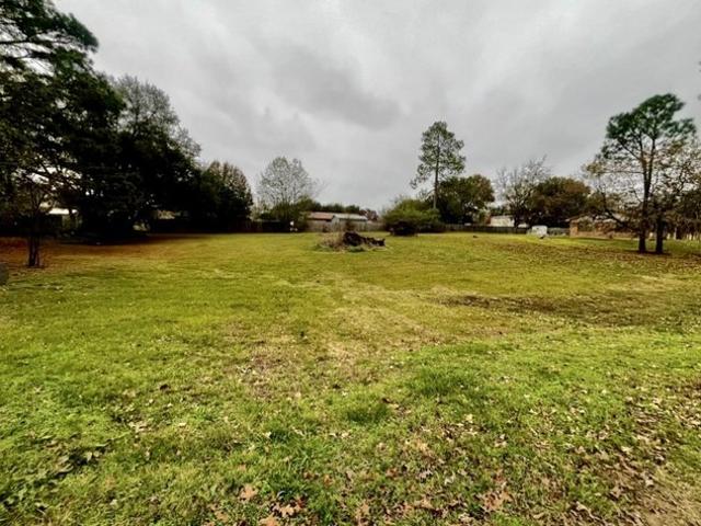 1410 Center St, Grand Saline, TX 75140