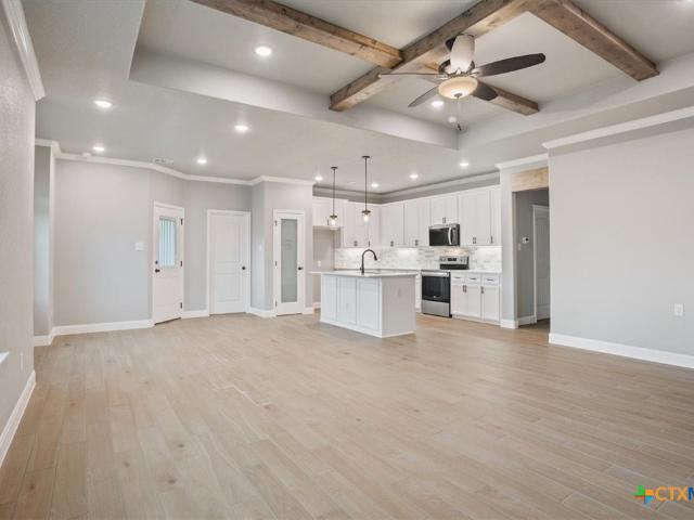 1410 Flatland Trail