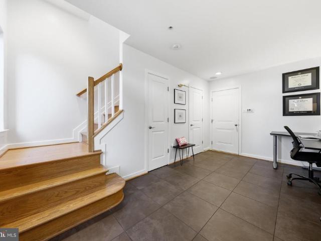 1410 Laurel Wood Way # 83
