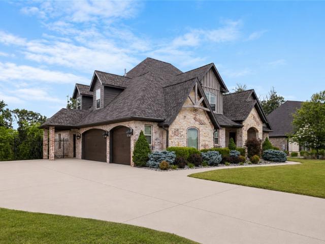 1410 Le Chesnay Drive