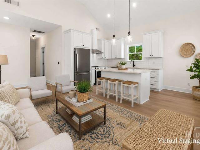 1410 Le Grand Street