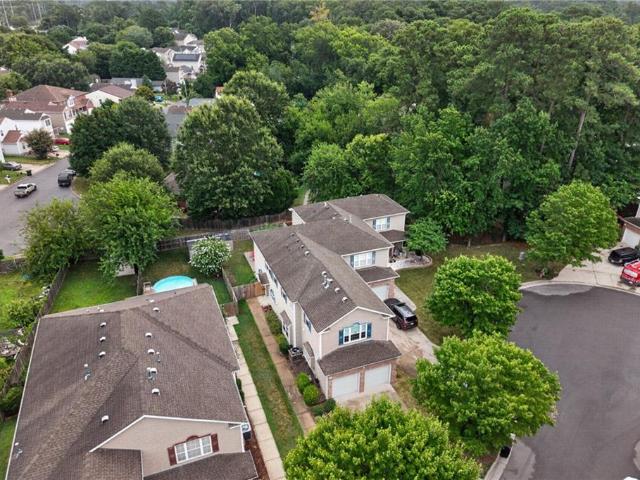 1410 Pandoria CT