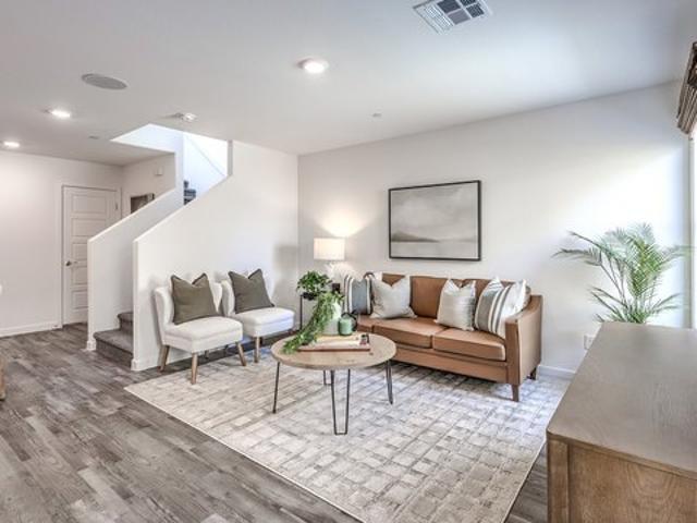 1410 Plan Canyon Trails Community