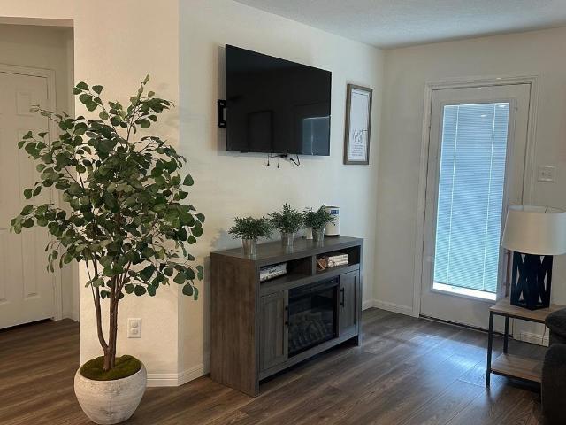 1410 red hills dr camp w