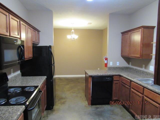 1410 Robins Street, #4
