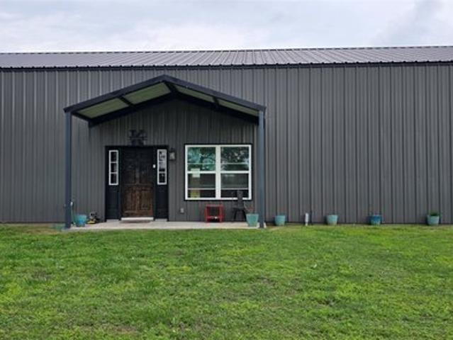 1410 Rs County Road 1235, Point, TX 75472