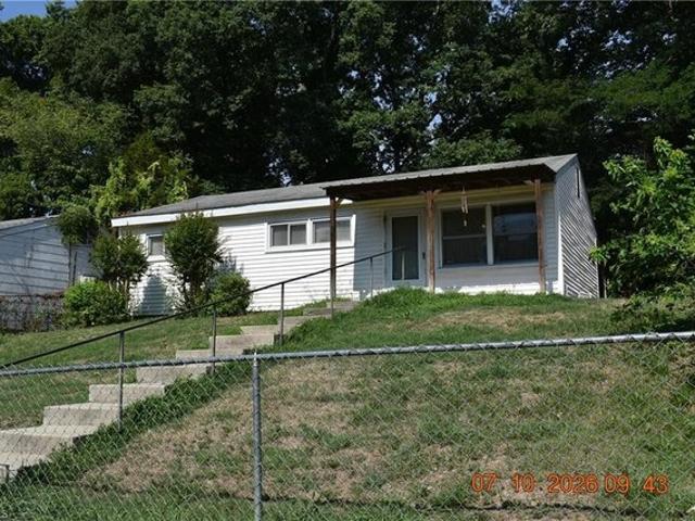 1410 Town St, Greensboro, NC 27407