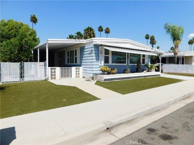 1410 Vista Grande Dr, Hemet, CA 92543