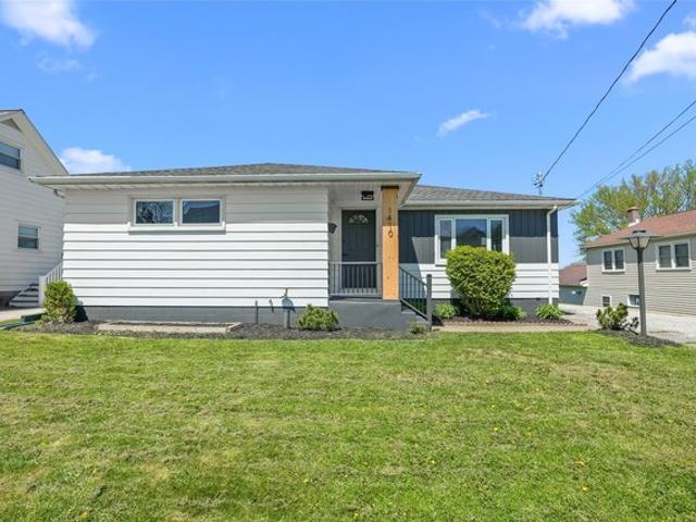 1410 W 40th St, Erie, PA 16509