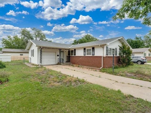 1410 W Dallas St, Wichita, KS 67217