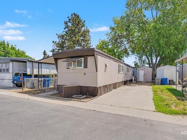 1410 W Flamingo Ave Trlr 9, Nampa, ID 83651