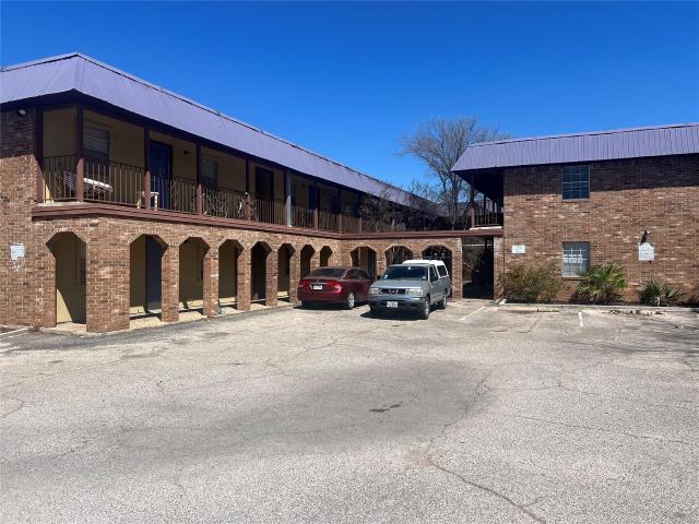 1410 W North Loop Blvd # 102