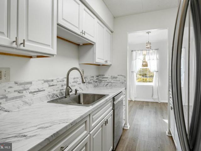 1410 Washington Place # 10