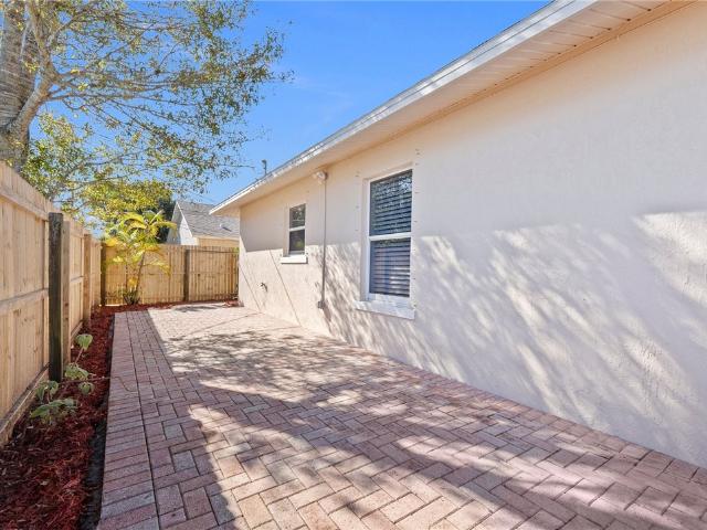 1410 20th Ave SW, Vero Beach, FL 32962 | MLS #286978