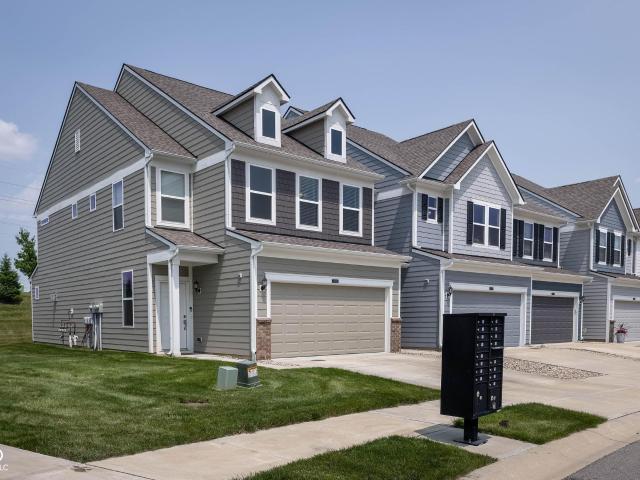 14110 Bay Willow Drive