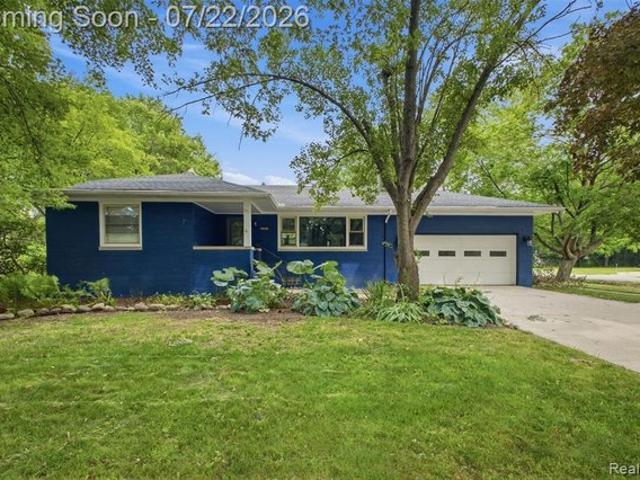 14110 Royal Grand, Redford, MI 48239