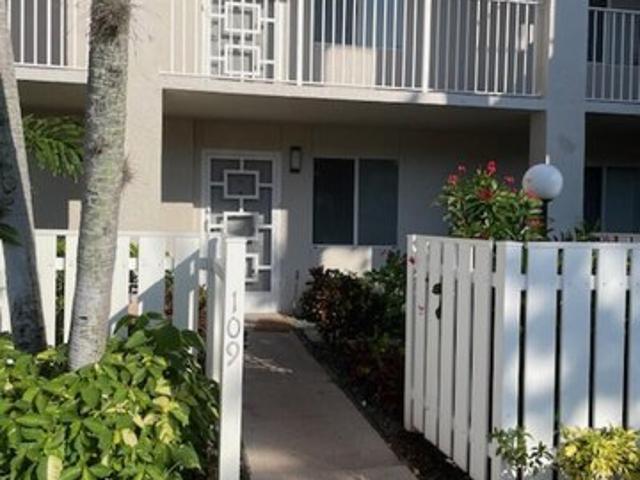 14111 Royal Vista Dr Apt 109, Delray Beach, FL 33484